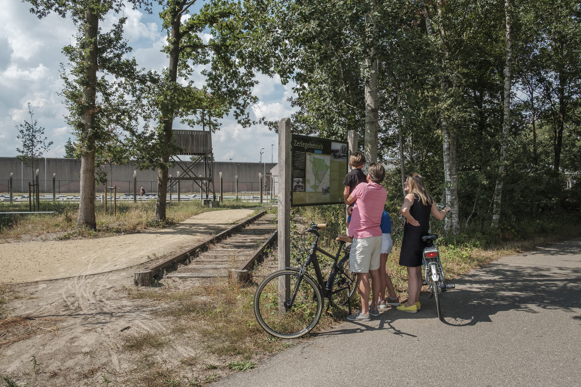 Camp railway track - Nationaal Monument Kamp Vught